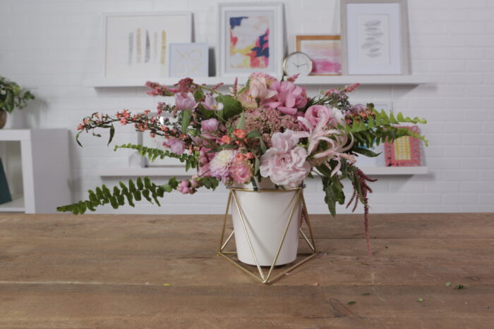 Decorating With Flowers In Your Home Interior: How To Create Beautiful ...
