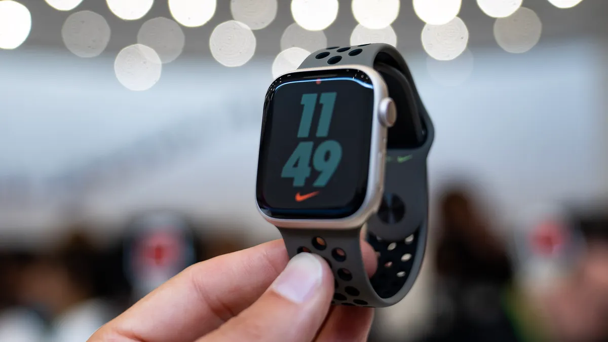 Best Tech Wearables for College Students in 2025 - Chart Attack