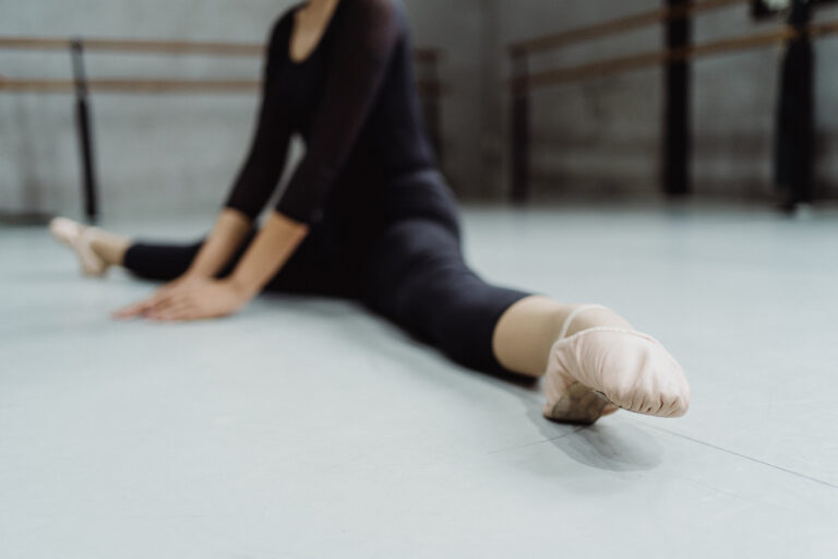 Ballet Attire Unveiled: Dressing the Part for Artistry and Performance ...