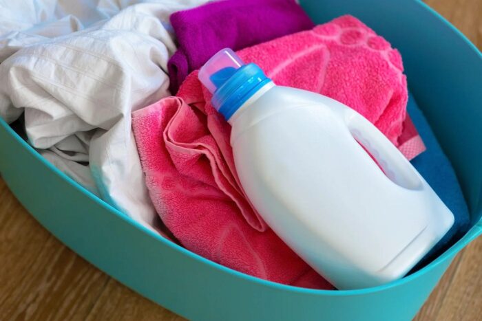 Dive into Detergents: Choosing the Right Laundry Formula for Your ...
