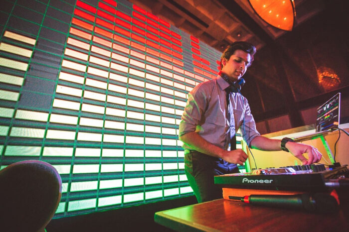 DJ Showdown: Choosing the Ultimate Event Spinner for Your Occasion ...