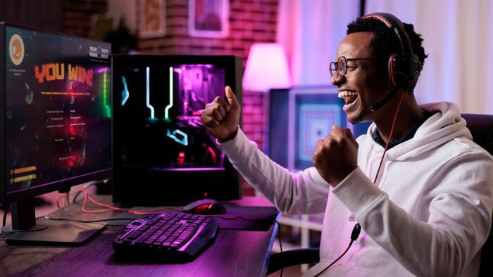 Social Gaming Success: How To Make Friends and Win Big Online - Chart ...
